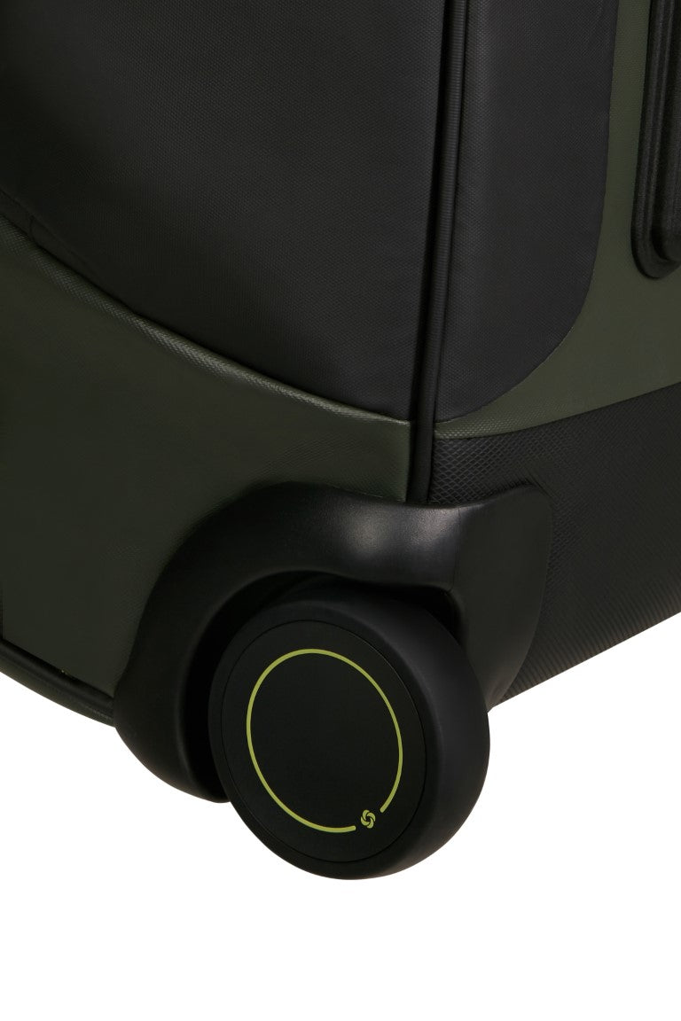 Samsonite Paradiver Light 79cm 2-Wheeled Duffle Bag | Go Places